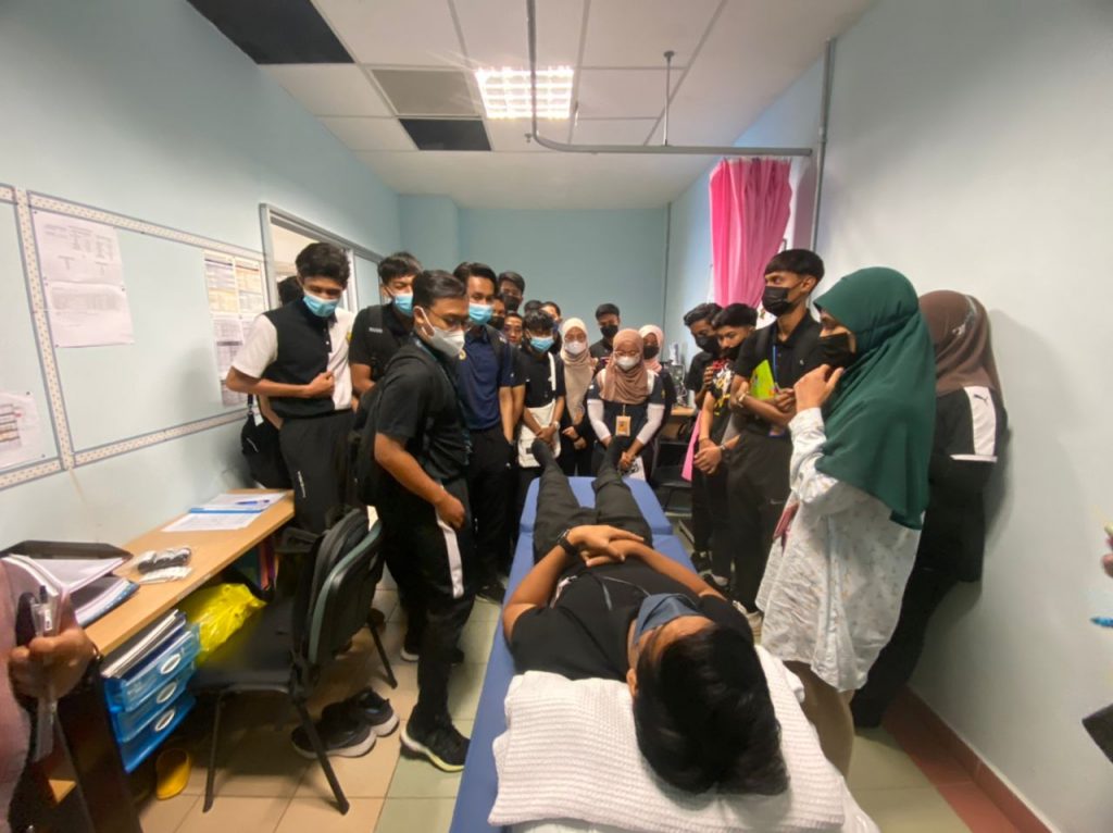 Lawatan Akademik Ke Jabatan Rehabilitasi, Hospital Haji Ahmad Shah ...